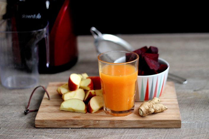 Recette délicieuse de Jus rouge sang - Bonjour Darling